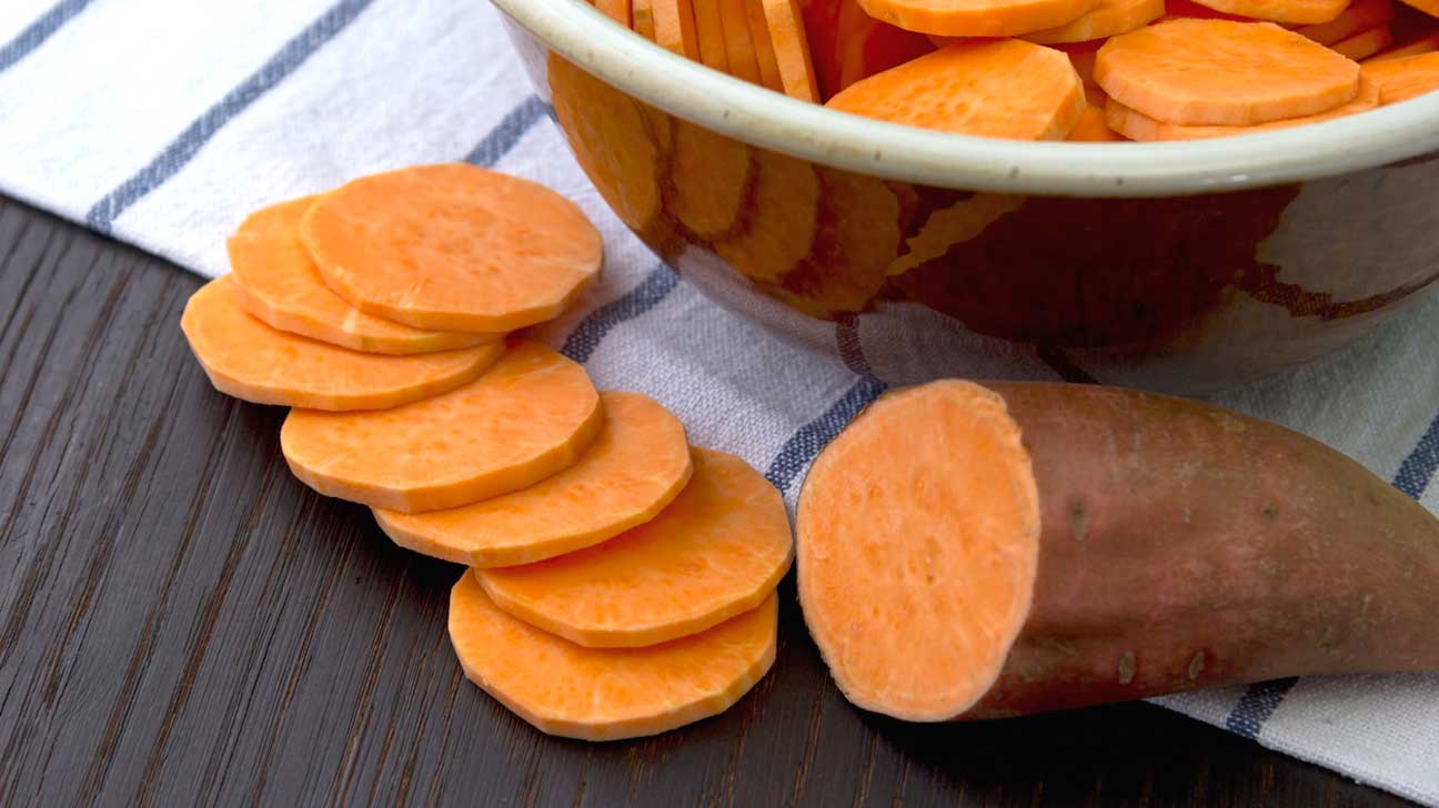 Sweet Potatoes vs Yams: What’s the Difference?
