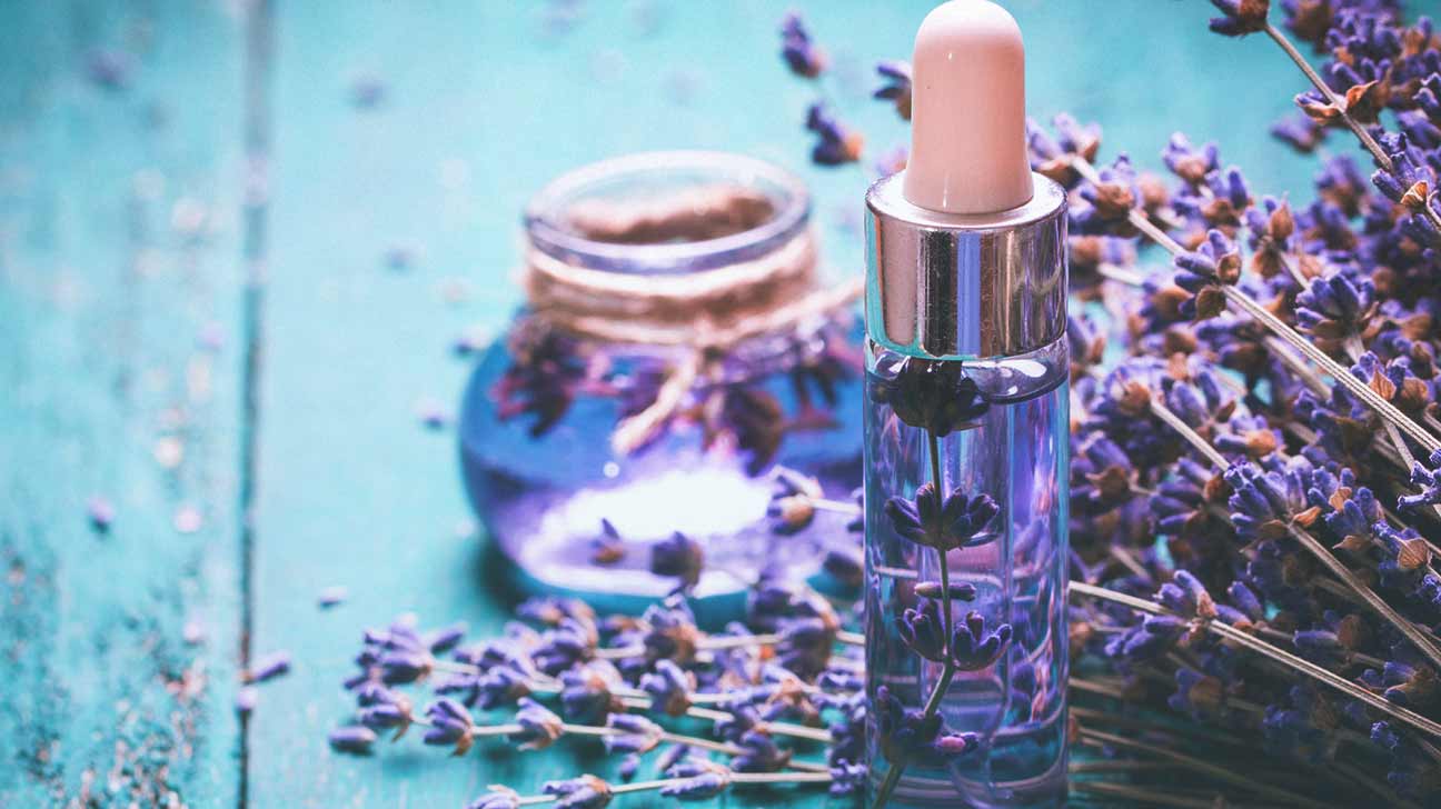 How to Safely Use Essential Oils for Teething